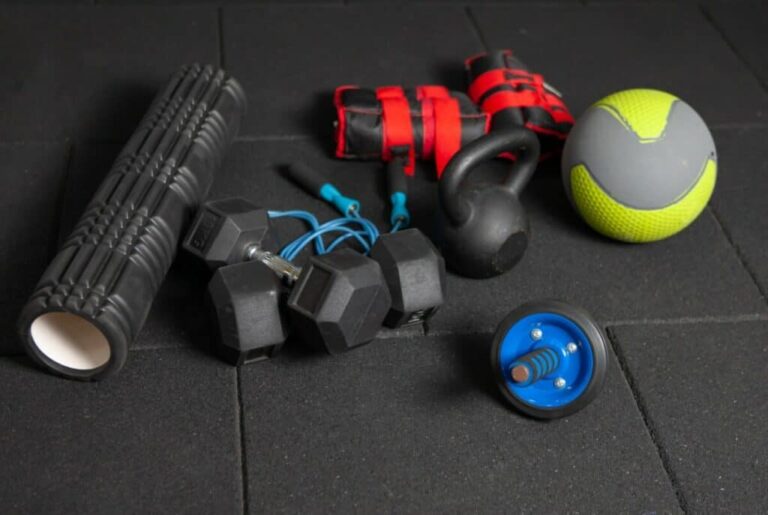 9 Helpful Ways to Use Wearable Weights (And How Not To) » Fitness Life ...
